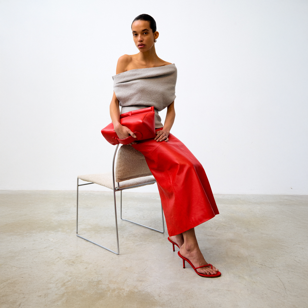 Antonia Milano | Exclusive clothing for men and women | Online store