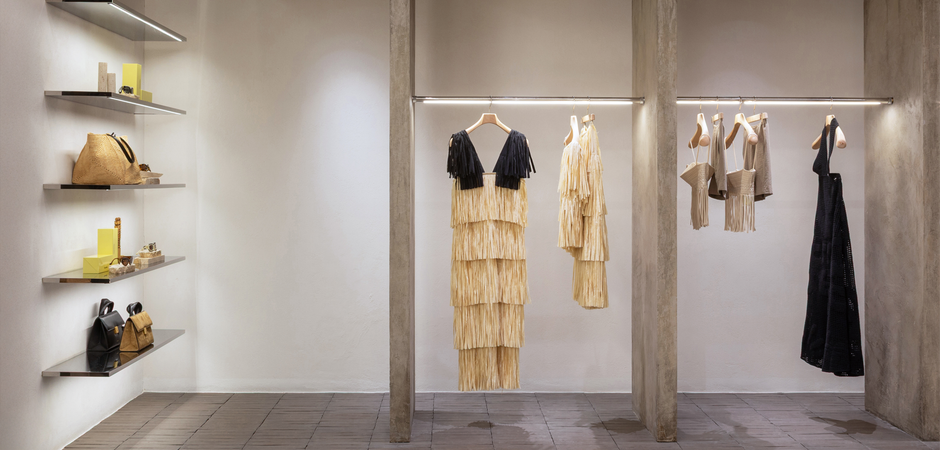 Antonia Milano | Exclusive clothing for men and women | Online store