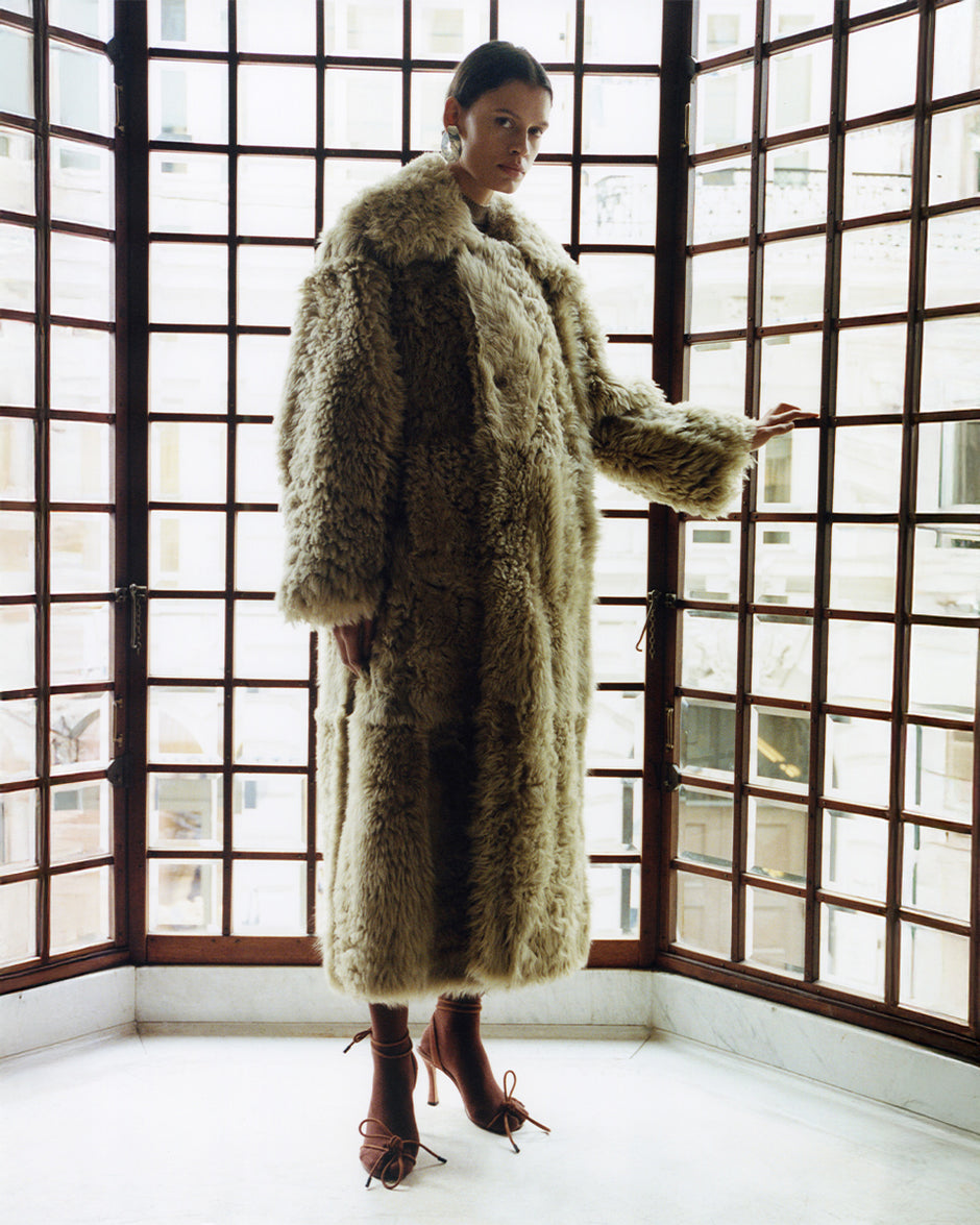Antonia Milano | Exclusive clothing for men and women | Online store