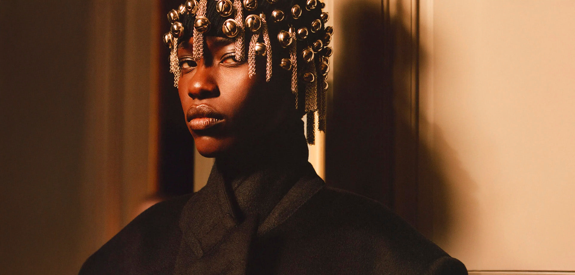 Antonia Milano | Exclusive clothing for men and women | Online store